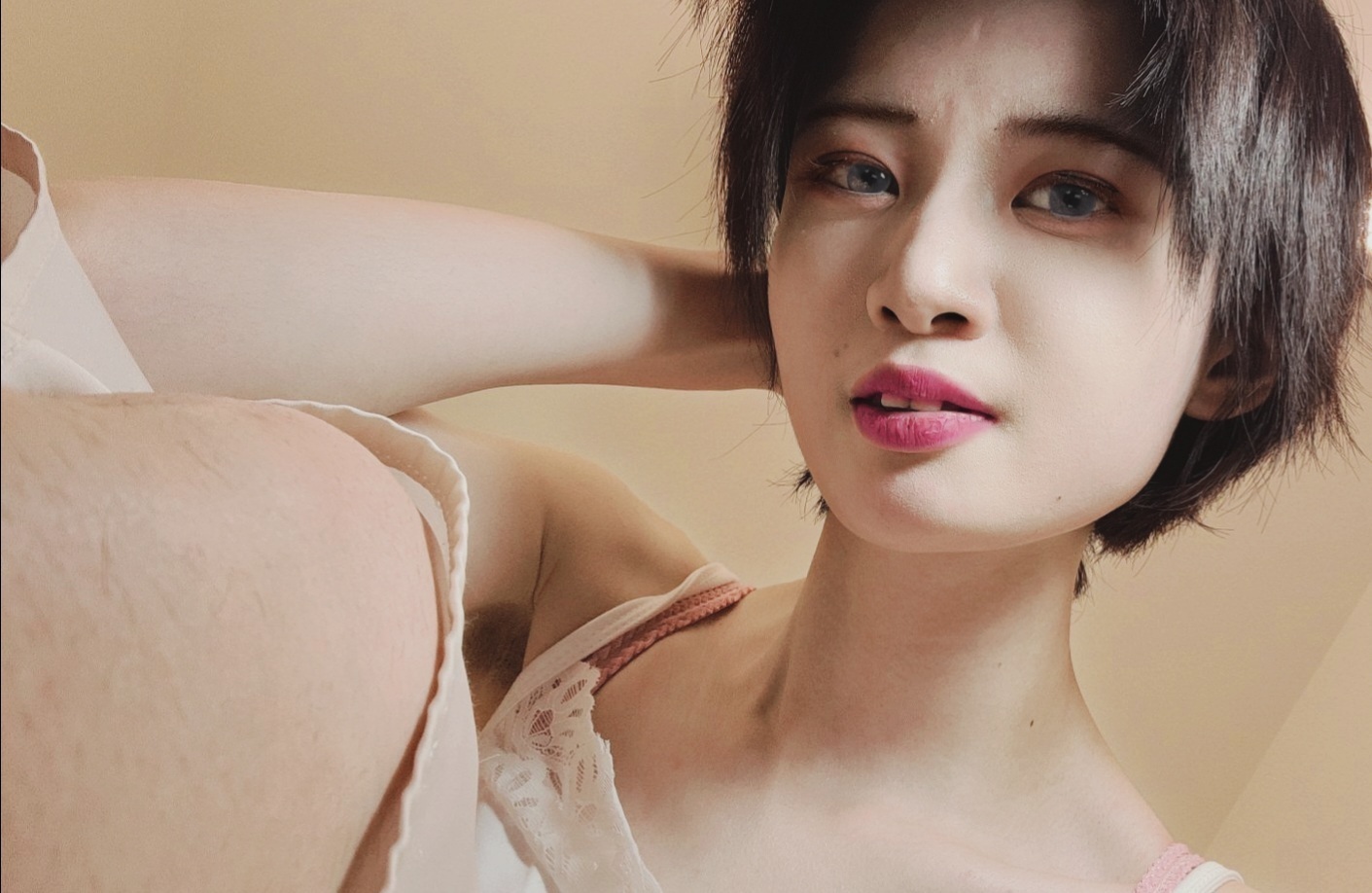 セクシーな動画乗せてみた♪︎♪︎ ビル子のファンクラブ (セガワビル子（せがわおんぷ改め）)の商品｜ファンティア[Fantia]