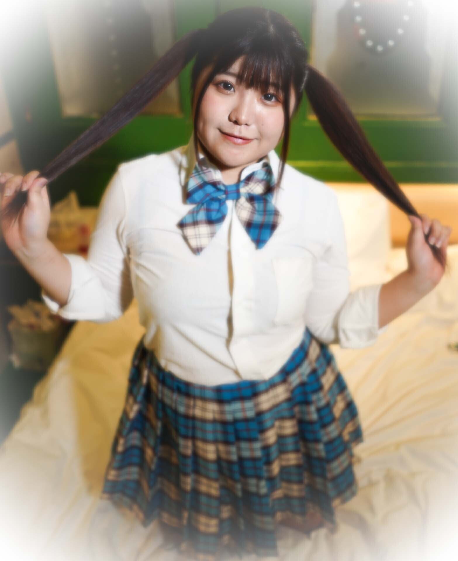 【セール】 制服コスオナニー - ぽっちゃりむっちり女子のえっちな日常 (Hinata_amateur_prno)の商品｜ファンティア[Fantia]