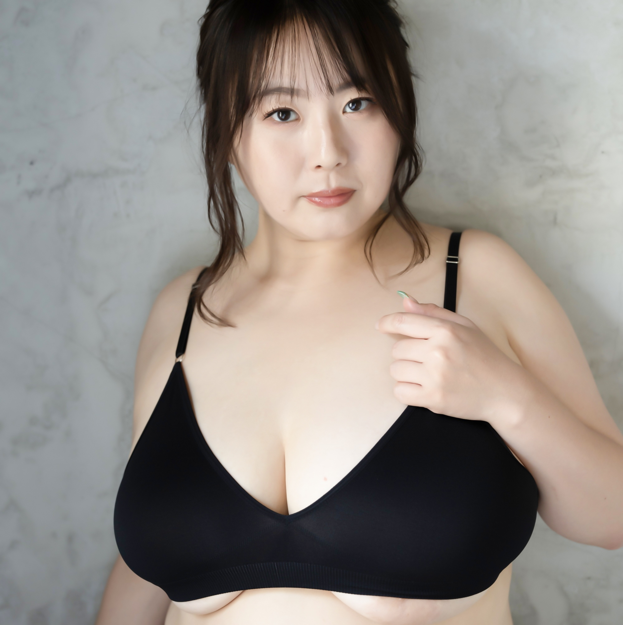 【青木りん】 🍒爆乳降臨🍒 青木りん🍀Fantia club (青木りん)の商品｜ファンティア[Fantia]