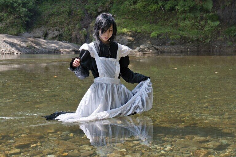 【WET】 メイドの川遊び 湿衣服 (Shīyīfú)の商品｜ファンティア[Fantia]