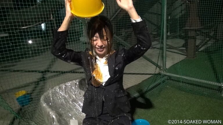 【蜂蜜まみれ】 Honey-13 SOAKED WOMAN (スーツ姿にドキドキ)の商品｜ファンティア[Fantia]